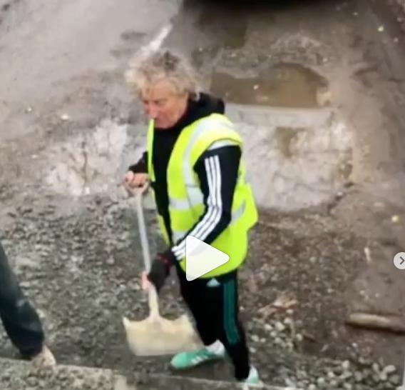 Rod Stewart Fixing Potholes? | The Ugly Minute