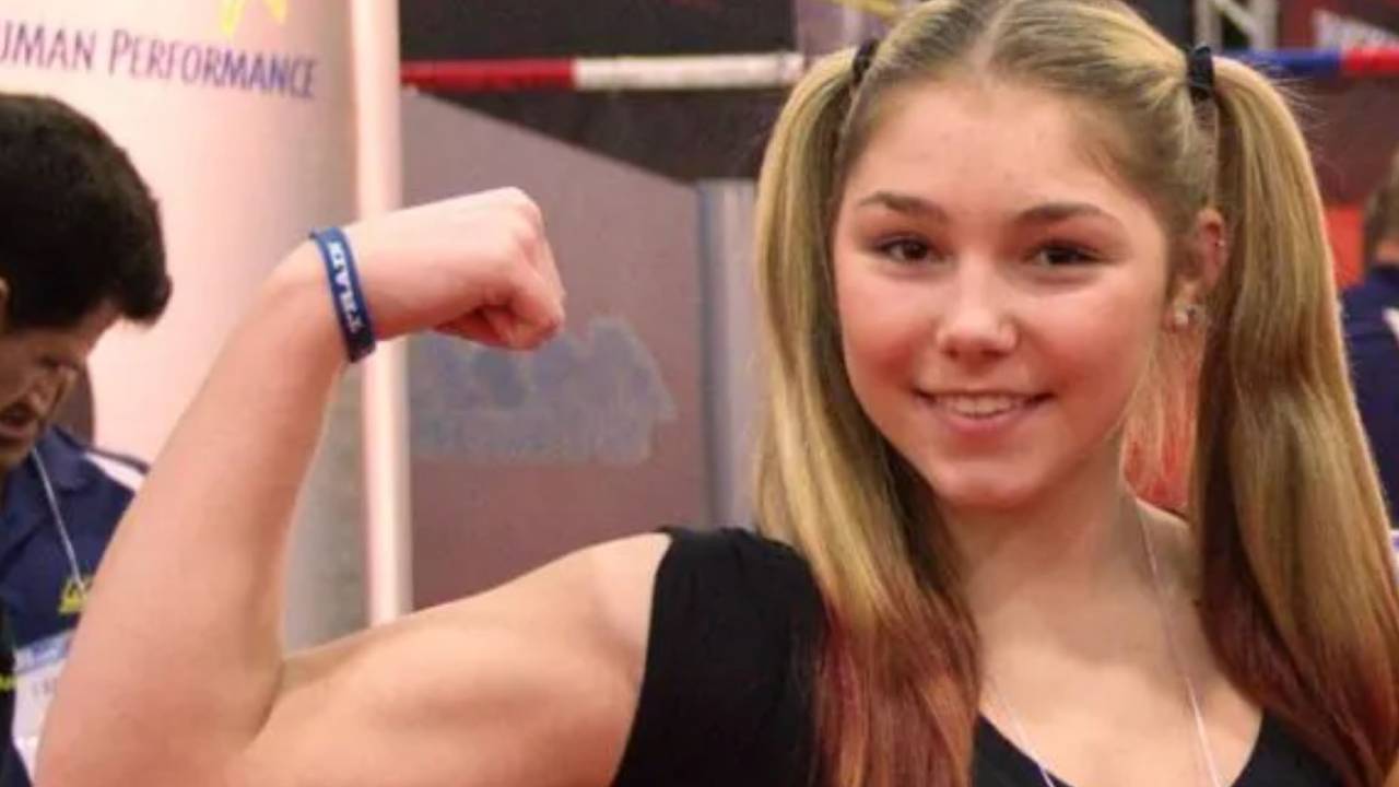 Meet Varya Akulova, the World’s Strongest Girl | The Ugly Minute