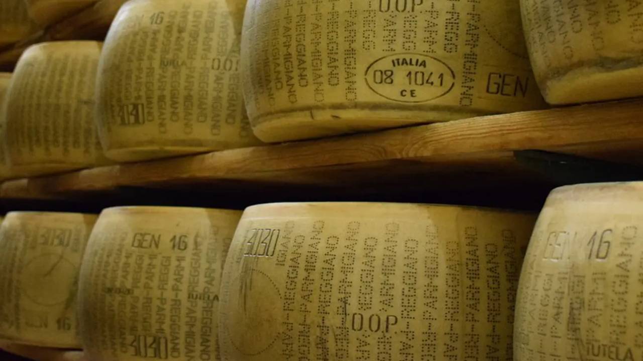 Italian bank’s ‘grate’ move to accept Parmigiano-Reggiano cheese as ...