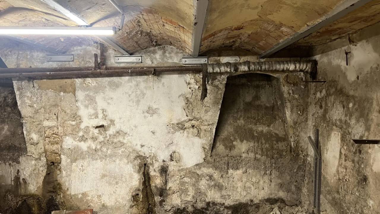 I discovered a ‘torture dungeon’ of hidden rooms and passageways under ...