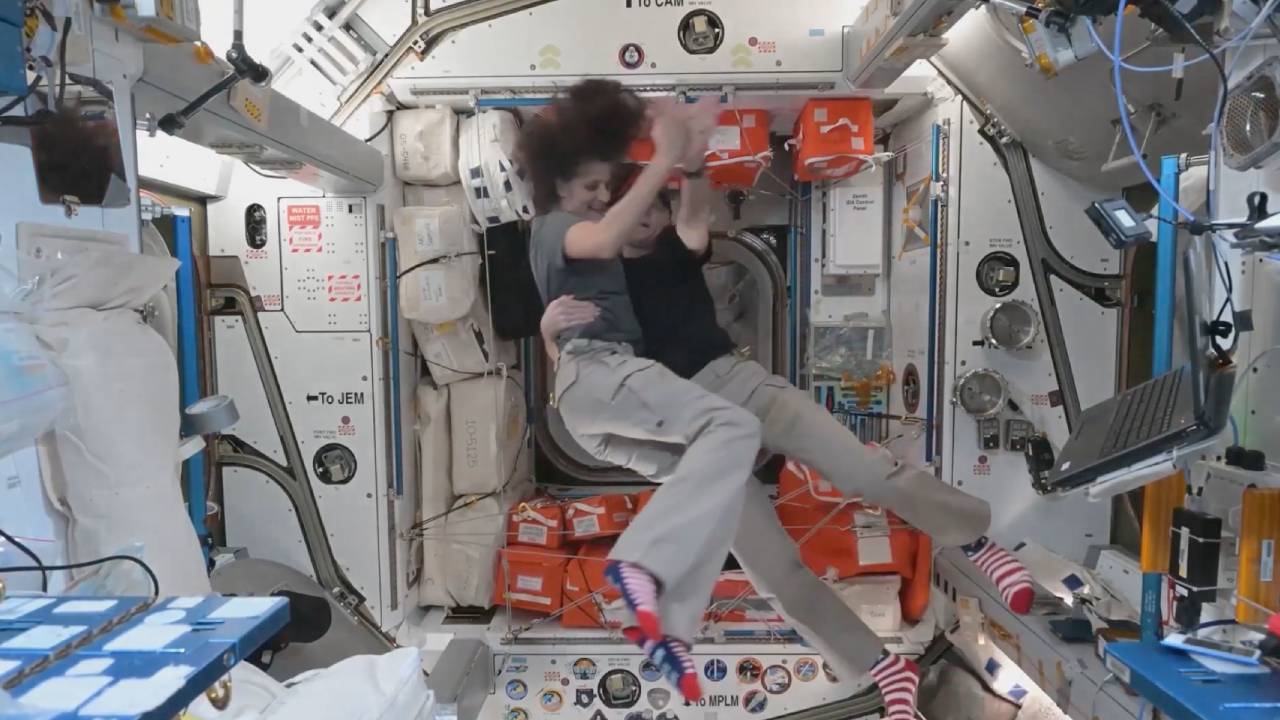 Two stepping on the moon: Watch astronauts dance in space | The Ugly Minute